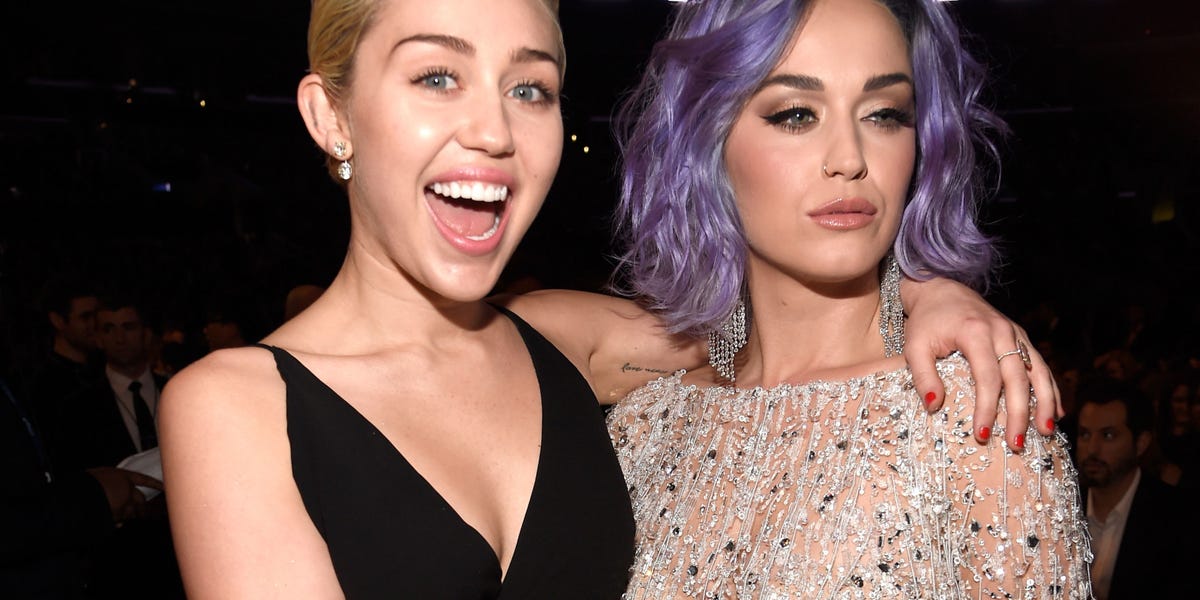 Heres Miley Cyrus Gently Cupping Katy Perrys Breast