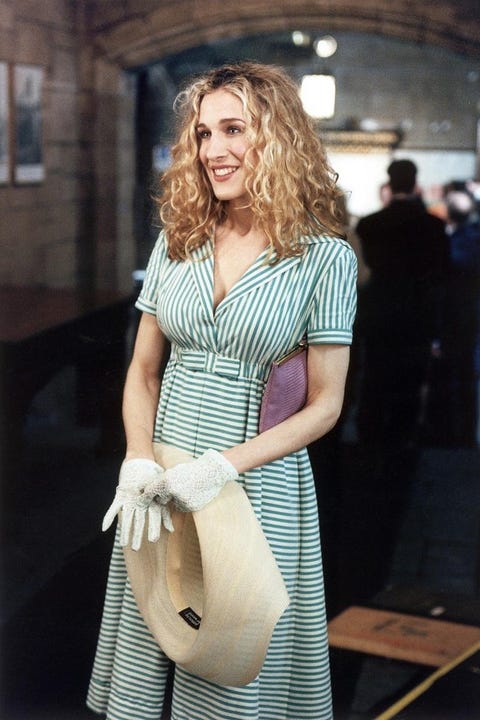 Carrie Bradshaw Fashion Moments Best Carrie Bradshaw Fashion Moments