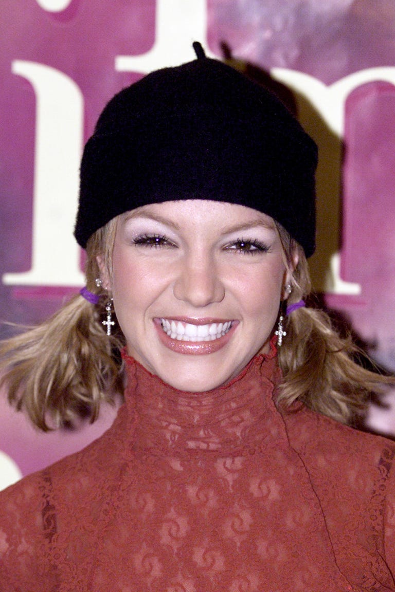 42 Makeup Looks You Were Obsessed With In The Early 2000s