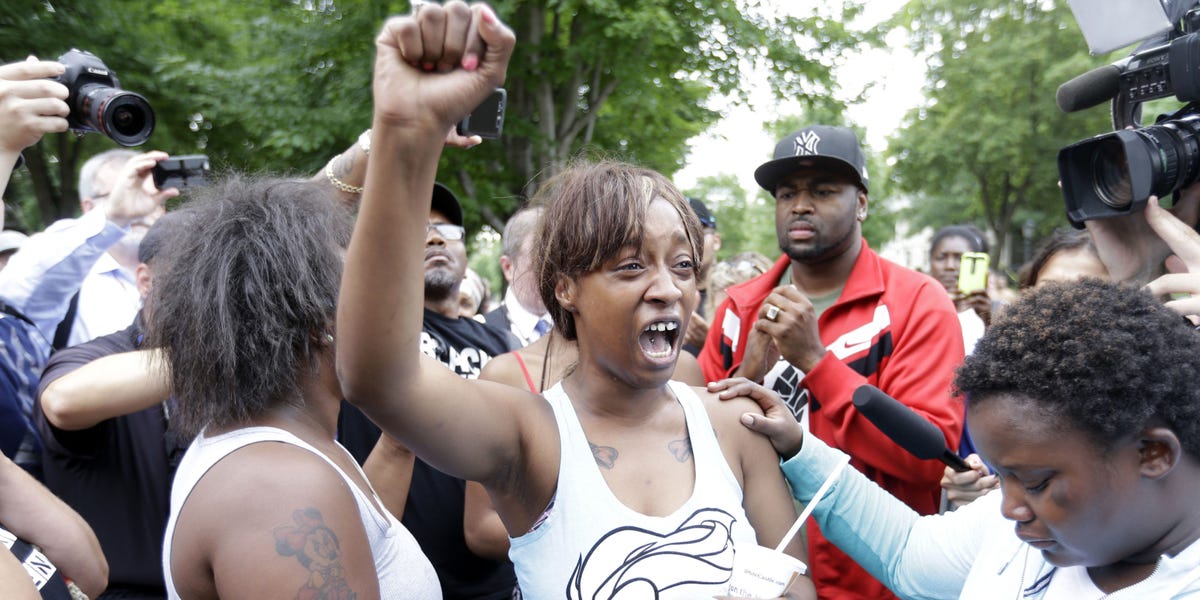 Philando Castile's Girlfriend Diamond Reynolds Explains Why She Chose ... Philando Castile's Girlfriend Diamond Reynolds Explains Why She Chose ...