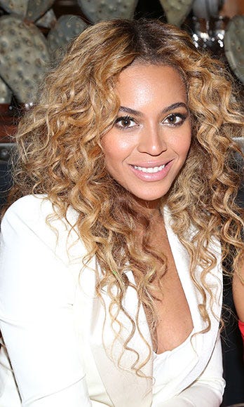 Celebrities With Curly Hair Pretty Hairstyles For Curly Hair
