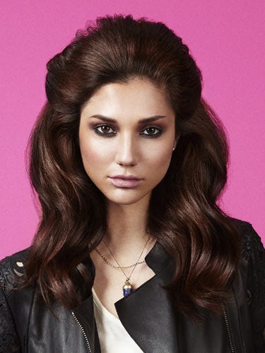 How To Do A Big And Bouncy Hairdo Hairstyle Step By Step Picture Guide