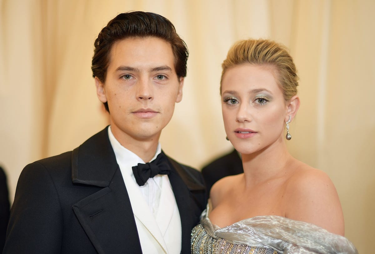 Riverdales Cole Sprouse Received Death Threats After Lili Reinhart Split