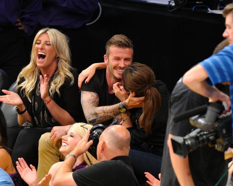 Celebrities On The Kiss Cam Famous People Kissing At Sports Games