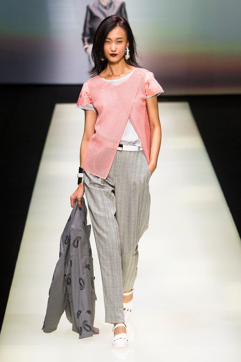 Emporio Armani Spring 2016 Ready To Wear Collection
