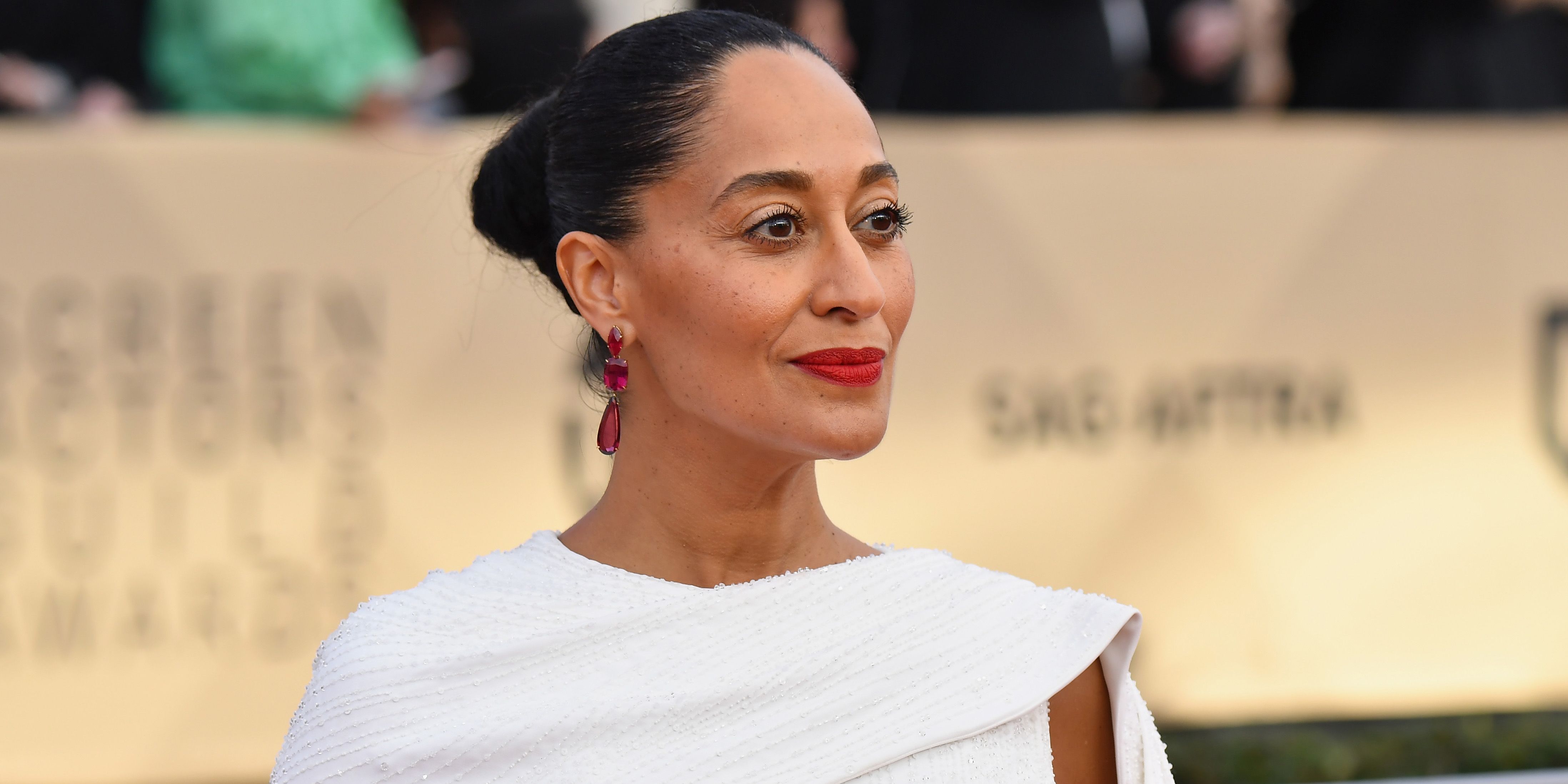 Tracee Ellis Ross Repped Mum Diana Ross On A T Shirt During Her Glastonbury Performance