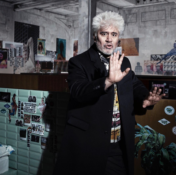 Pedro Almodóvar protagoniza la última campaña de Prada