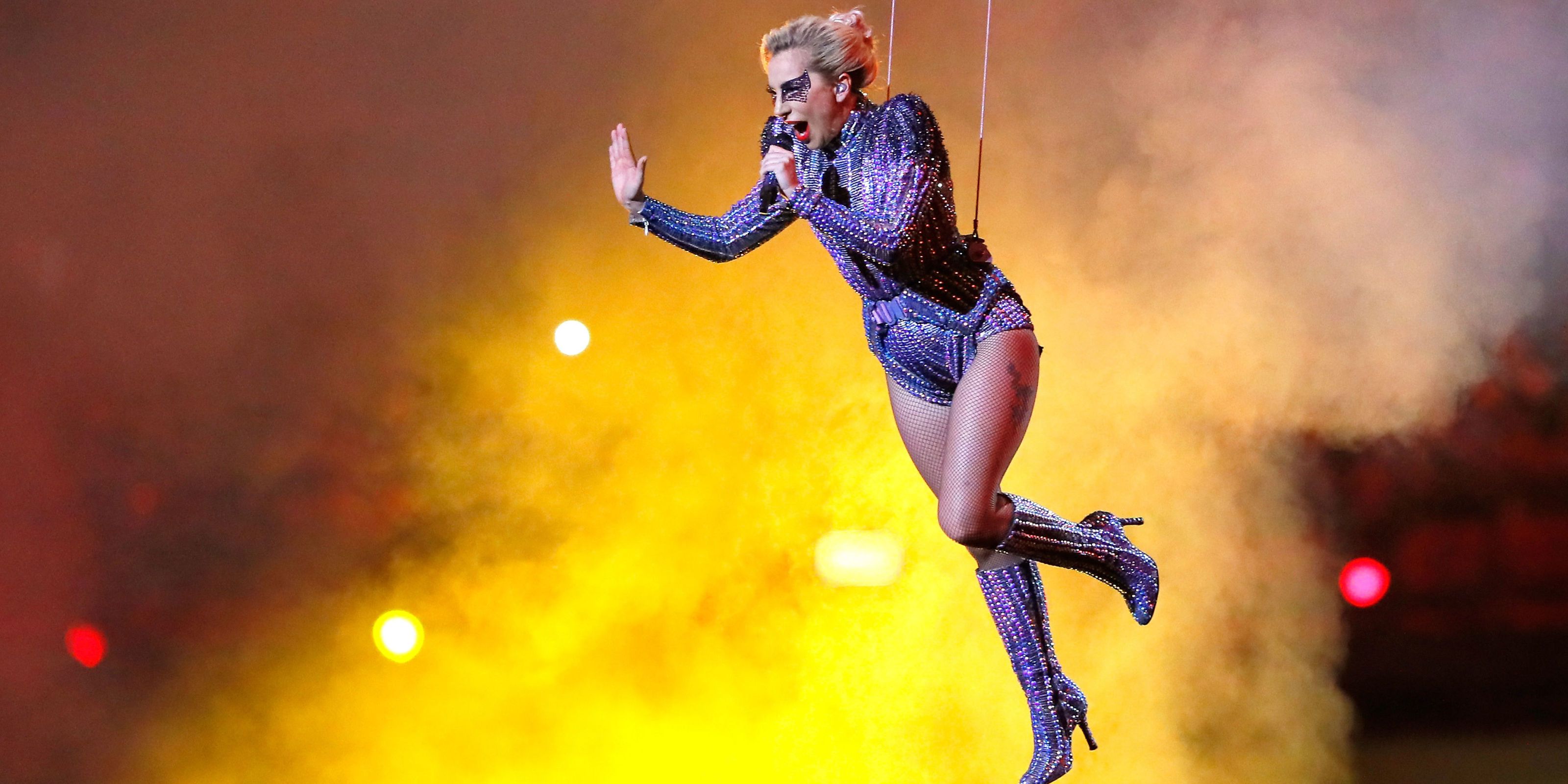 Watch Lady Gaga s Super Bowl Half Time Show Highlights From the 2017 Superbowl Halftime Performance