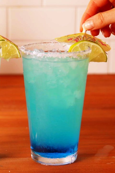 18 Easy Blue Cocktails Best Blue Cocktail Drinks