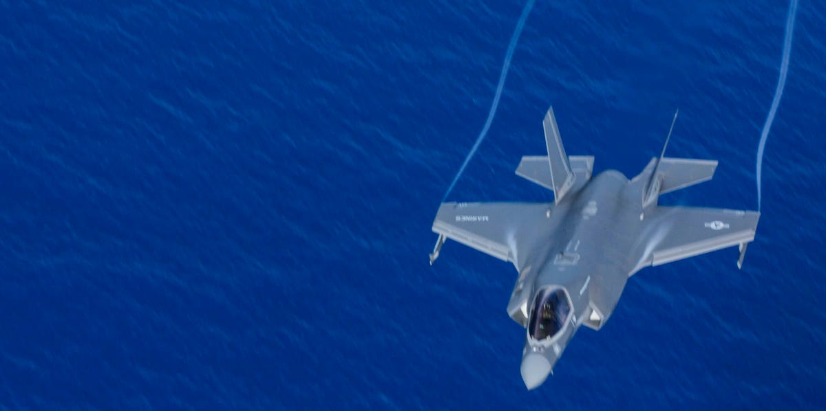 F-35, Ground Rocket Launcher Team Up to Destroy Target with Pinpoint ... F-35, Ground Rocket Launcher Team Up to Destroy Target with Pinpoint ...