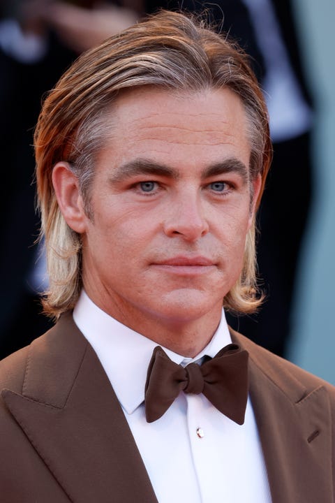 Chris Pine Heeft Zijn Lange Haar Afgeschoren
