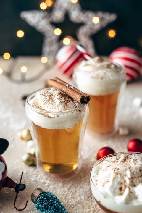 60 Easy Christmas Cocktails Best Recipes For Christmas Alcoholic Drinks