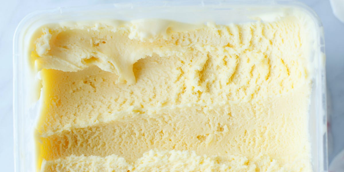 Creamy Vanilla Frozen Yogurt Recipe