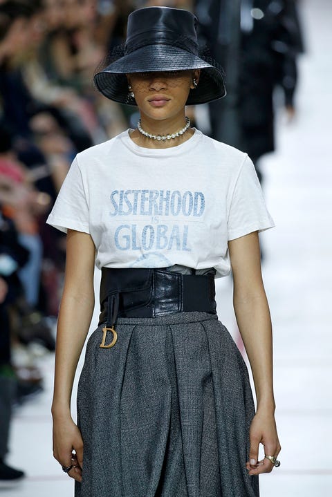 Deze Nieuwe Variant Van Diors We Should All Be Feminists Shirt Gaat