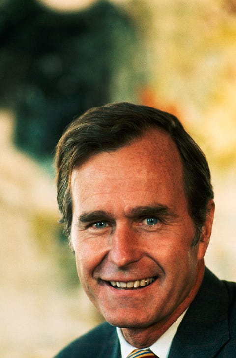 President George H W Bushs Life In Photos Pictures Of Young George