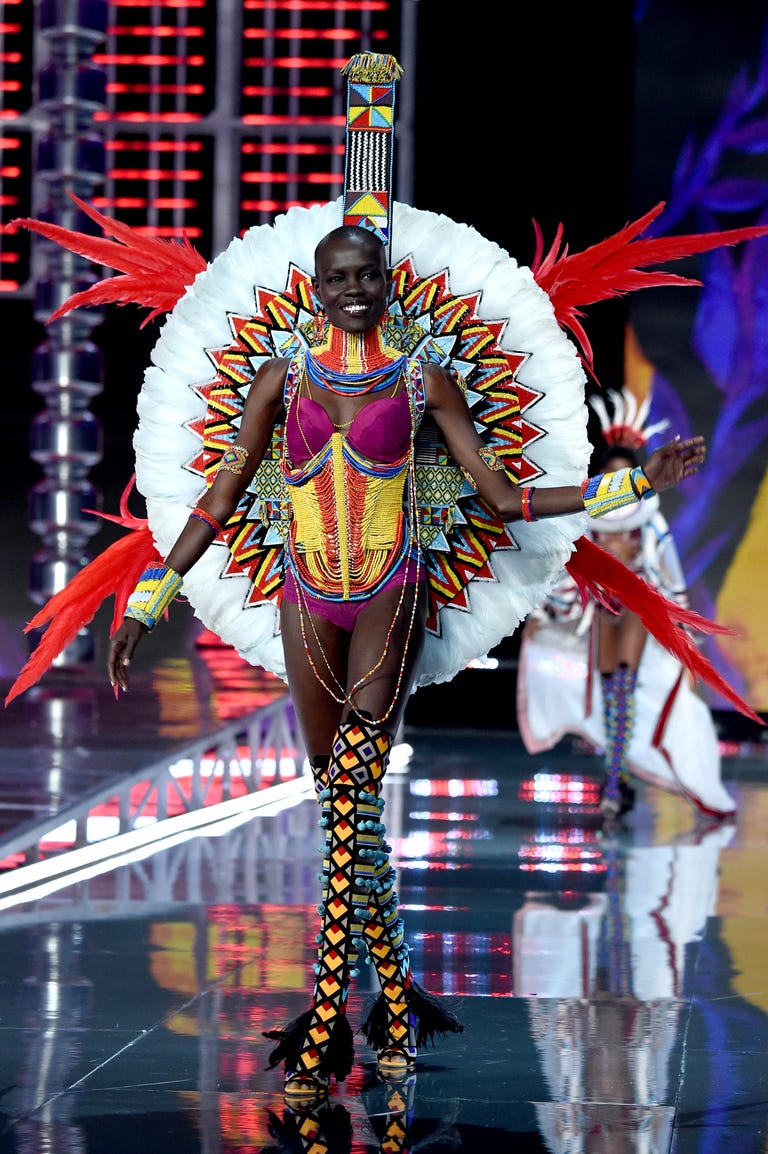 33 Best Victoria Secret Angel Wings 2017 Vs Fashion Show 2017 Wings