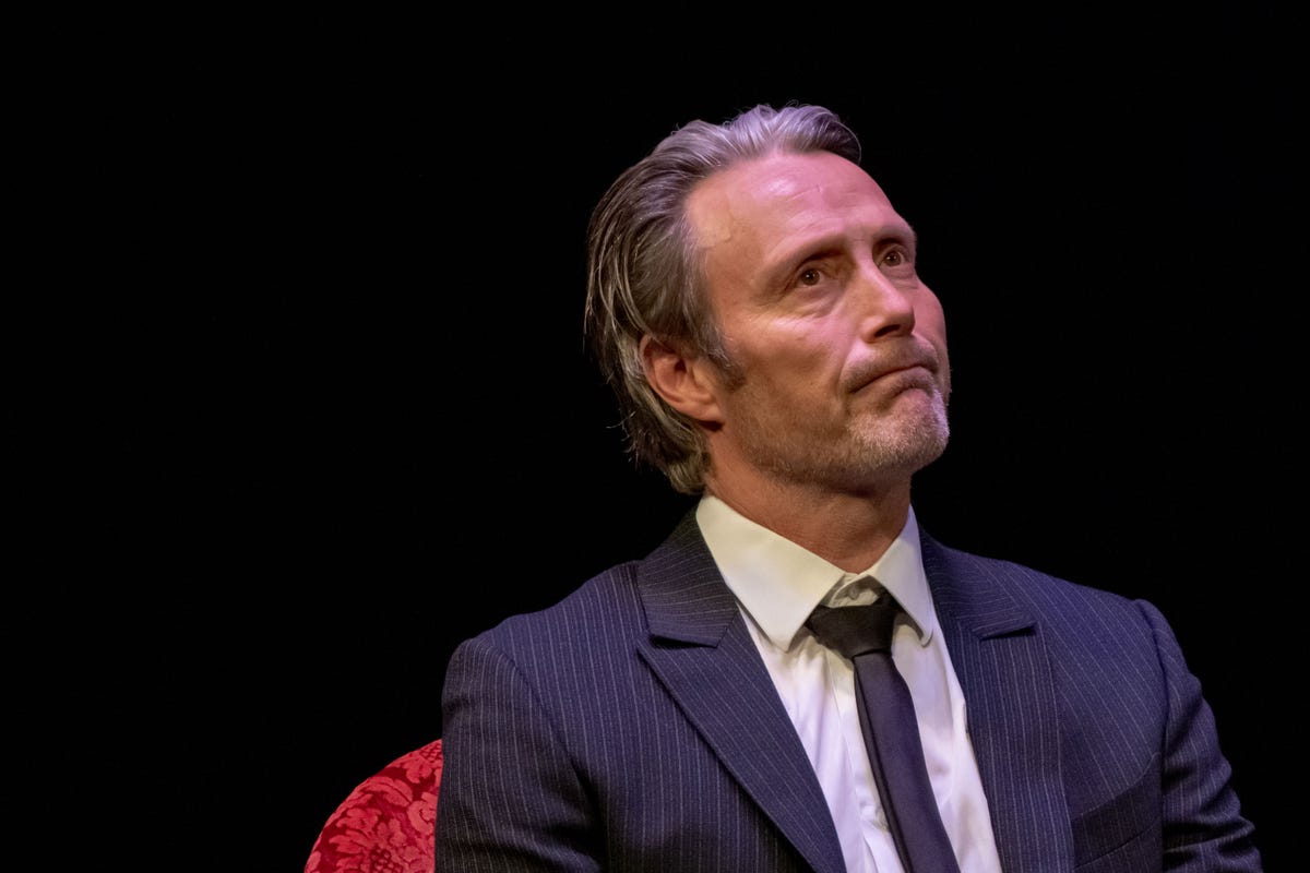 Hannibal Star Mads Mikkelsens Netflix Movie Is Dropped Suddenly