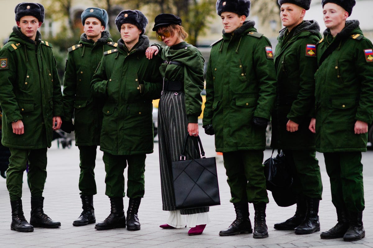 The Best Street Style From Fashion Week Russia