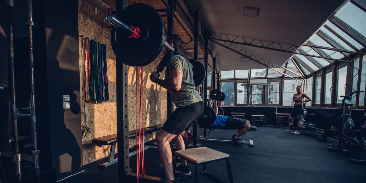 How To Use Variable Resistance Training During Weight Lifting