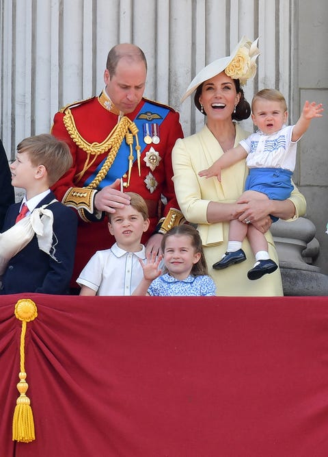 Prince Louis Borrows Prince Harrys Outfit For Buckingham Palace Debut
