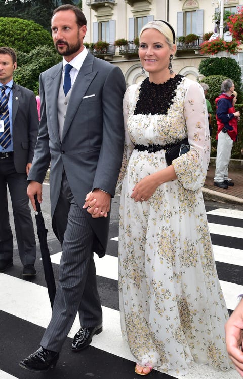 Stylish Royal Princesses Around The World Best Dressed Royals