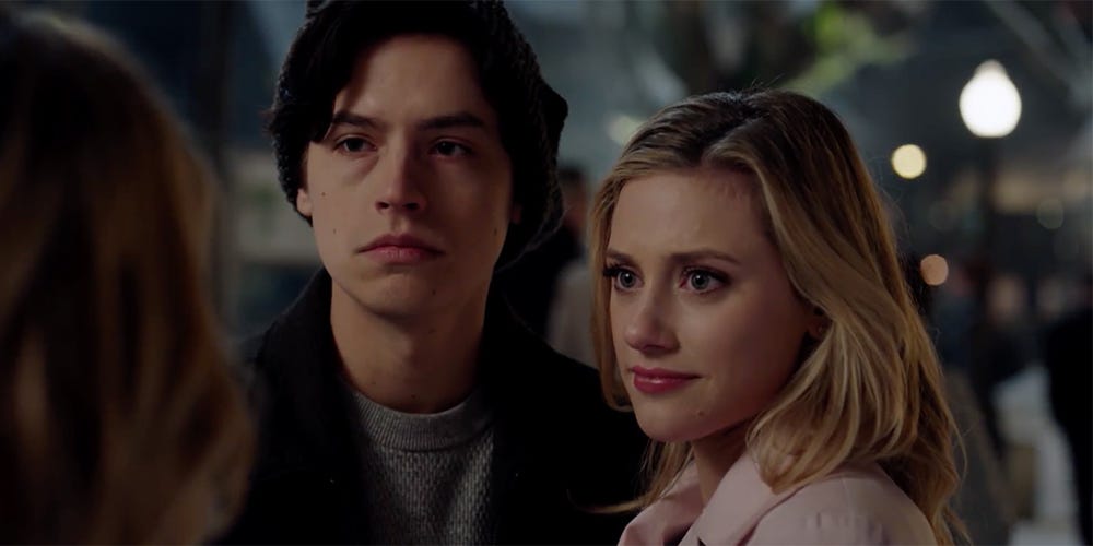 Omg Jughead And Betty Might Live Together In Riverdale Season 2