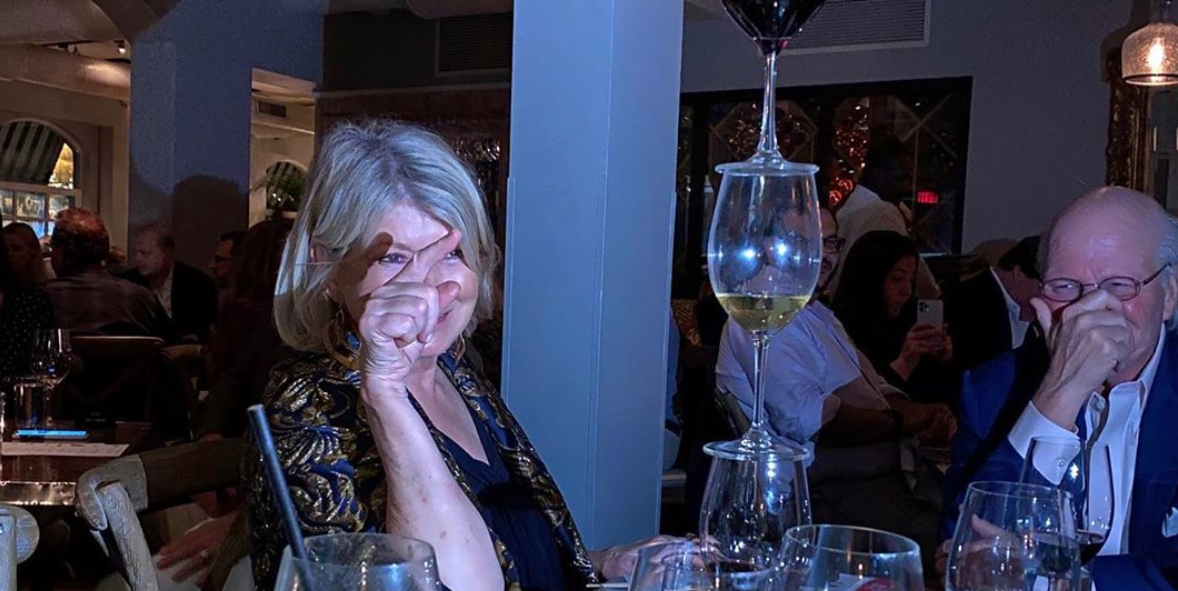 Martha Stewart Balanced Full Wine Glasses On Top Of Each Other In Her ... Martha Stewart Balanced Full Wine Glasses On Top Of Each Other In Her ...