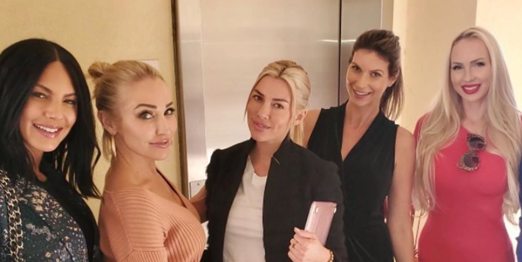 Selling Sunset Season 4 Cast Premiere Date Spoilers And More