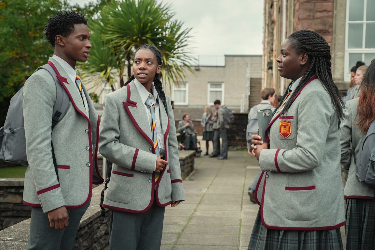What Sex Education S3 Gets Right About Cal And Being Non Binary