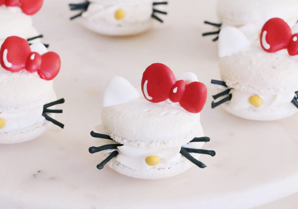 Hello Kitty Macarons - Hello Kitty Food