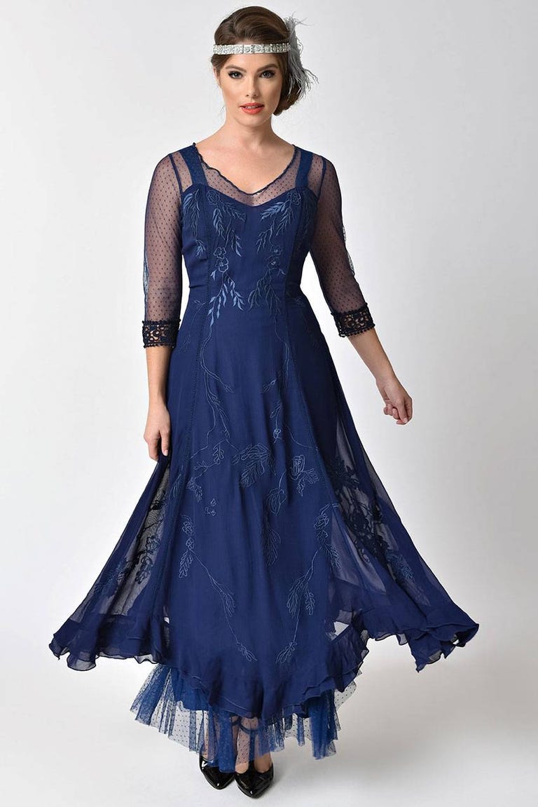 15 Stunning Vintage Prom Dresses Of 2018 For A Retro Look