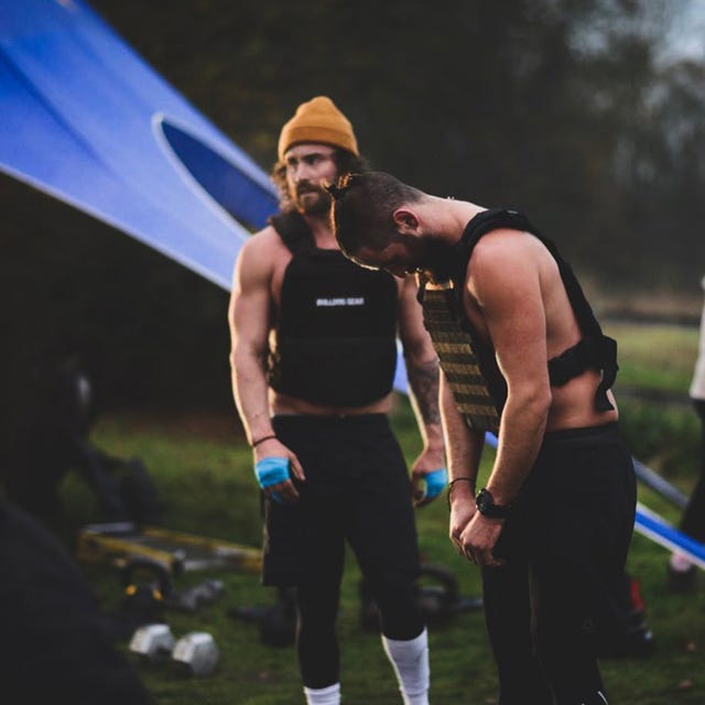 The 10 Best Weighted Vest Exercises For Building Muscle