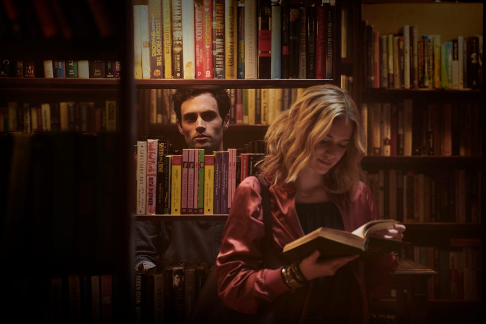 Yous Joe Goldberg Is Silent In Creepy New Netflix Clip