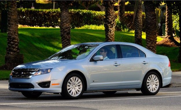 2010 ford fusion hybrid store