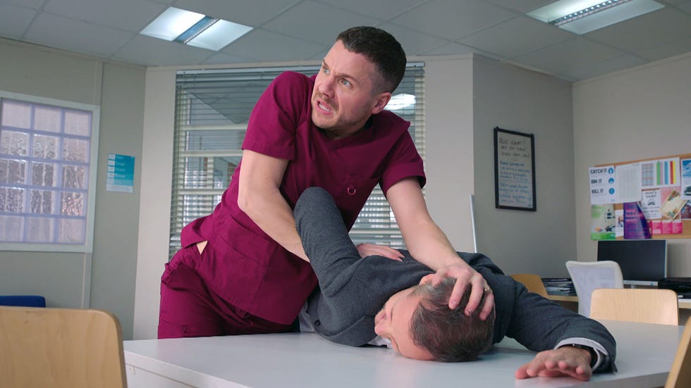 Holby City Spoilers First Look At Jack Ryders Debut As Evan