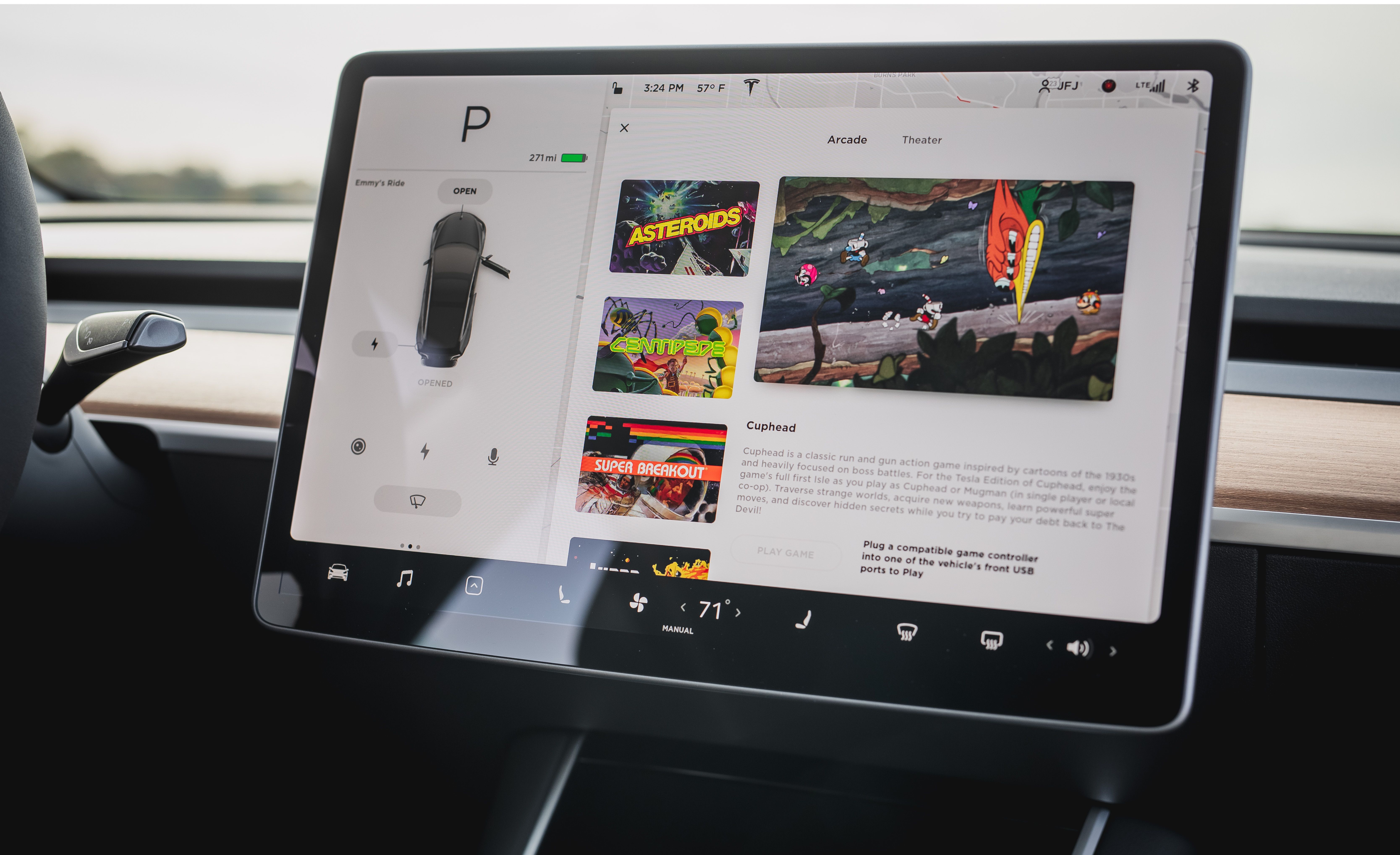Tesla model 3 infotainment system store