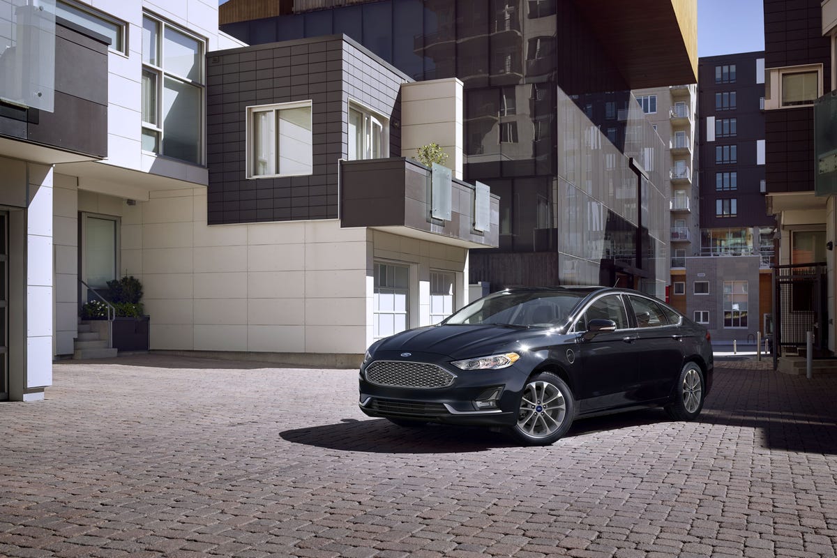 2021 ford fusion titanium hybrid store