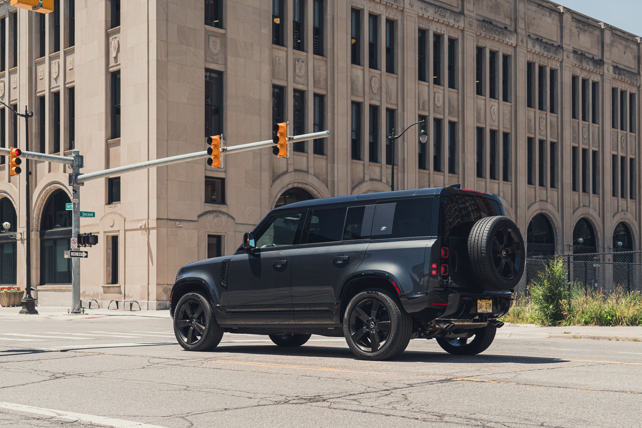 Land rover defender breakers near me store