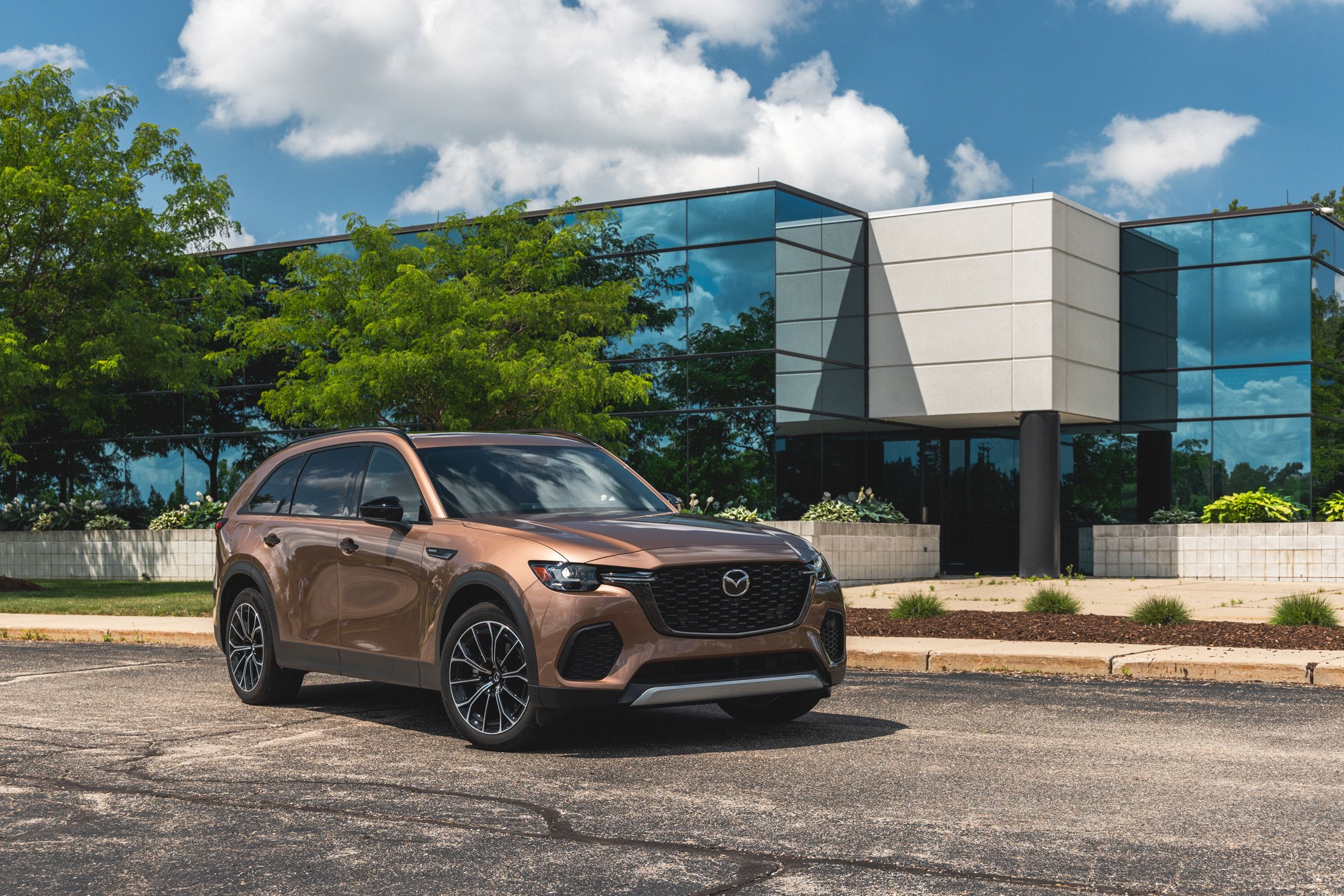 2025 Mazda CX 70 Hybrid Review Pricing and Specs
