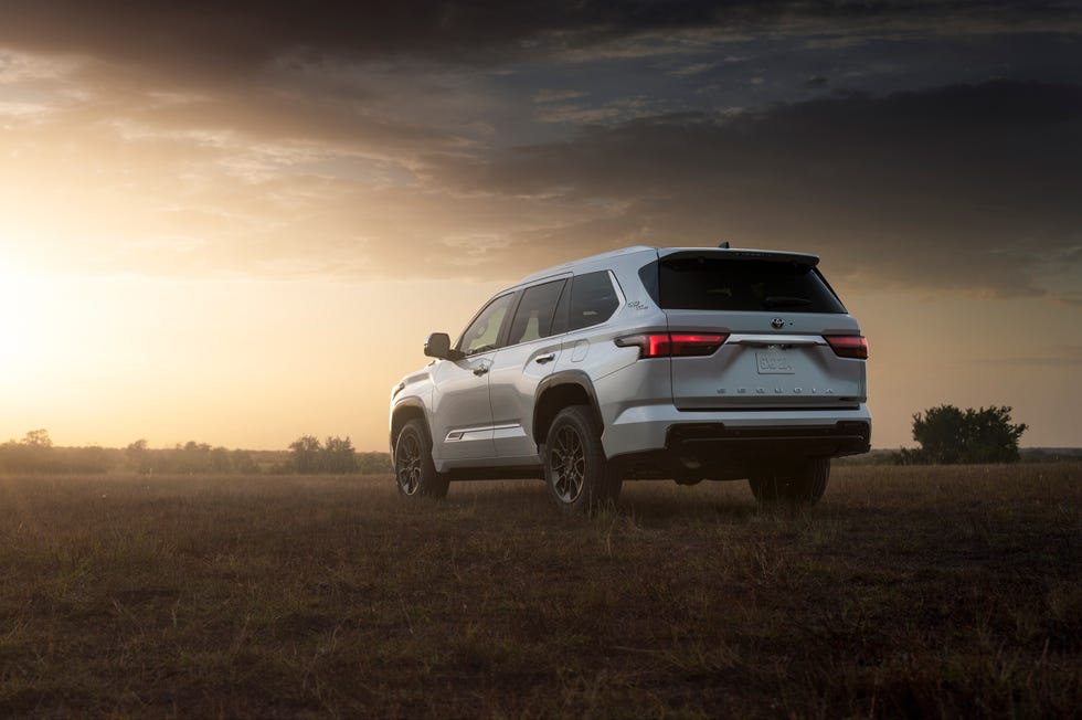 2025 Toyota Sequoia Provides 1794 Mannequin And Non Obligatory Massaging Seats Best Trip