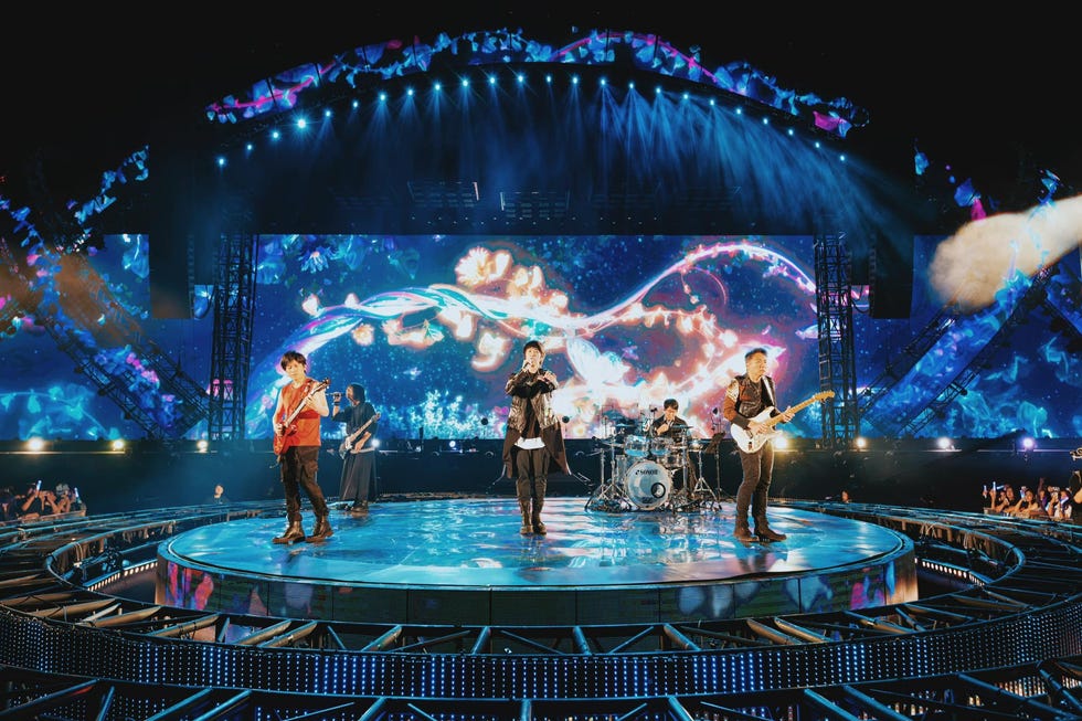 2024跨年「中部」演唱會線上看!五月天、宇宙人、jessi、周湯豪登台中彰化苗栗南投跨年晚會迎新年