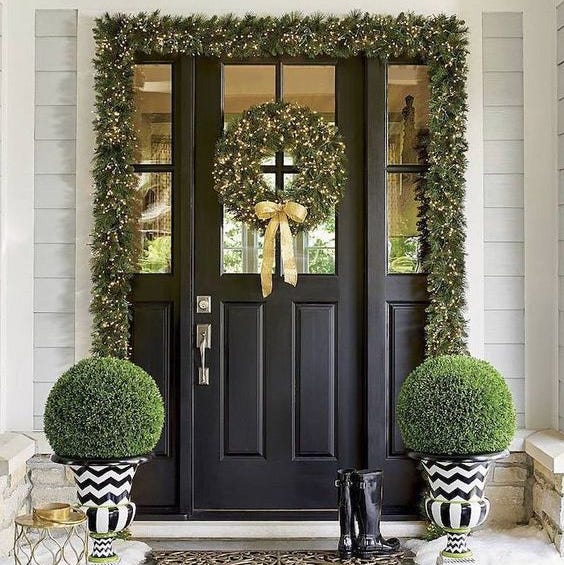 51 Best Christmas Front Door Decorating Ideas In 2023