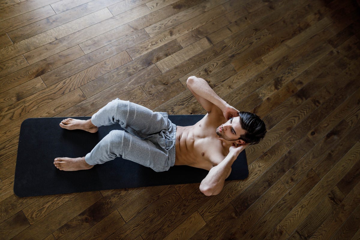 Top Trainer Jeff Cavaliere Shared His 5 Minute Six Pack Workout