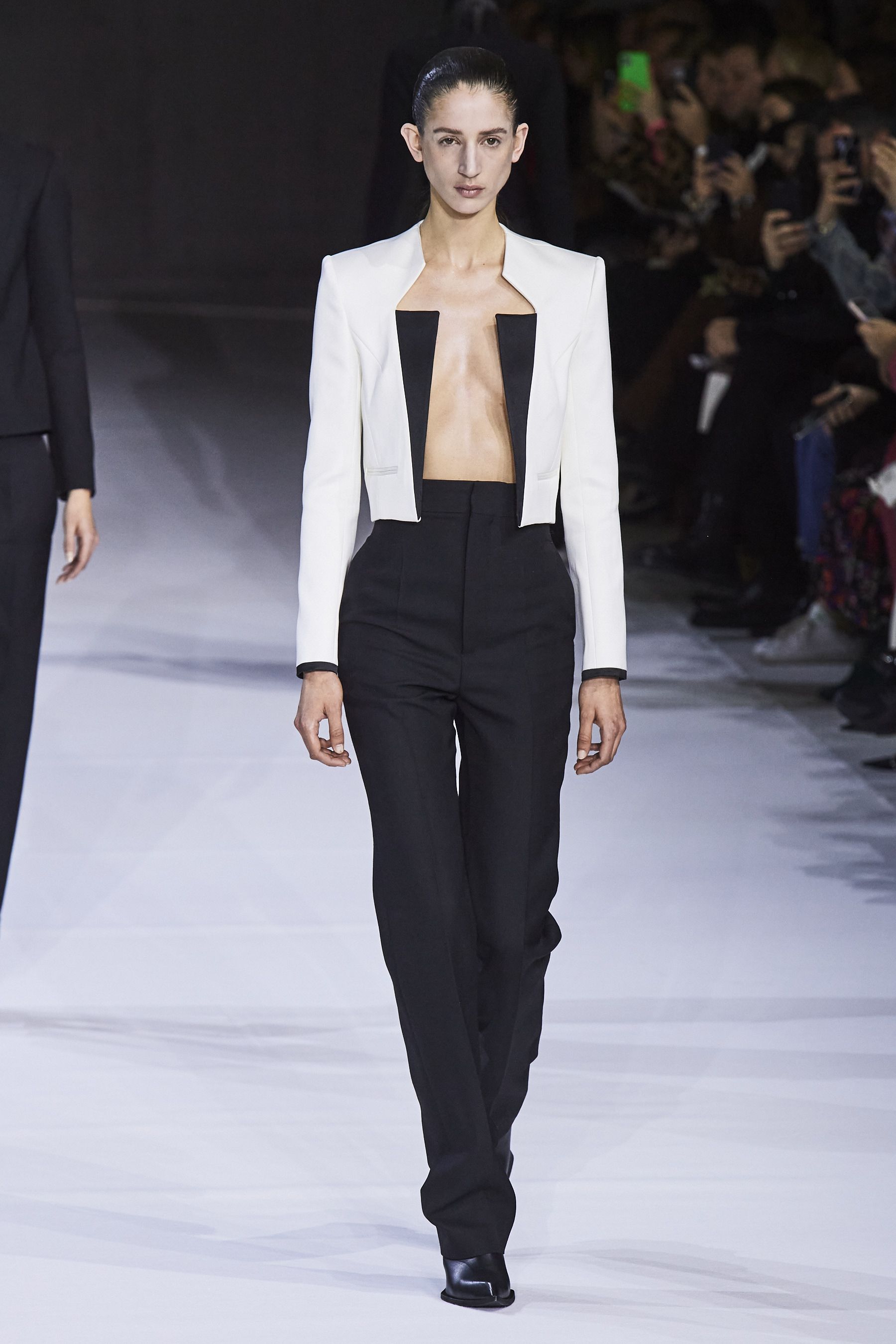 ハイダー アッカーマン」(HAIDER ACKERMANN)|2020秋冬 ハイダー アッカーマン」(HAIDER ACKERMANN)|2020秋冬