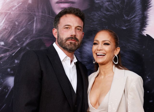 ジェニファー・ロペスとベン・アフレックが結婚1周年！ 未公開の結婚式写真でお祝い