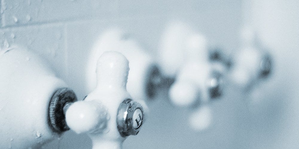 3 Things That Happened When I Took Freezing Cold Showers For A Week