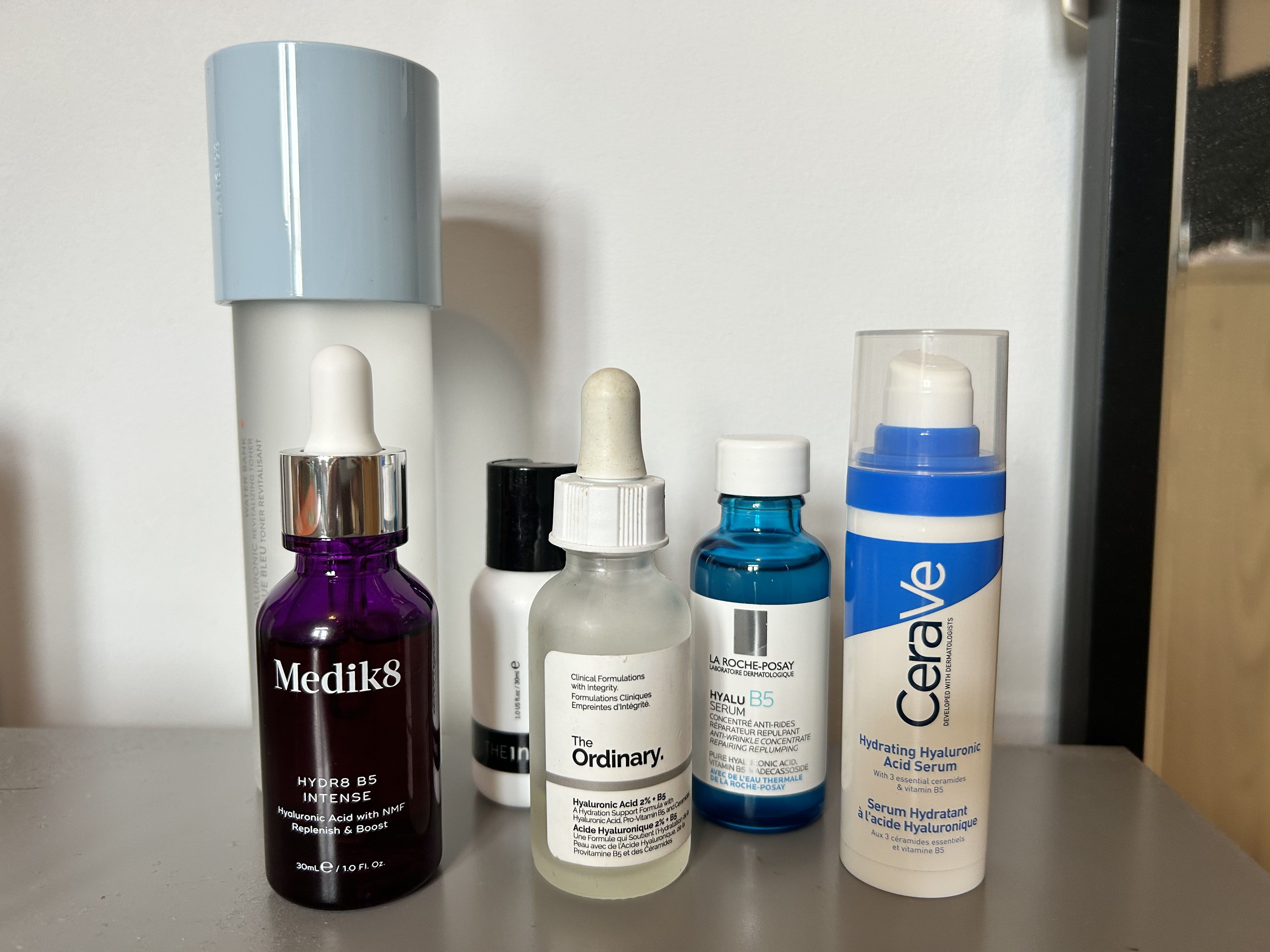 Products with hyaluronic acid store