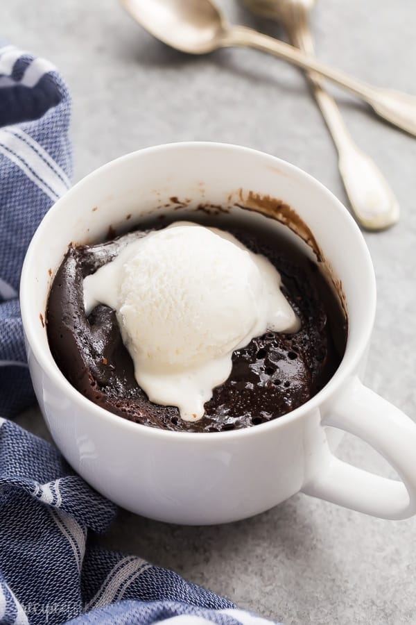 30 Best Microwavable Mug Cake Recipes