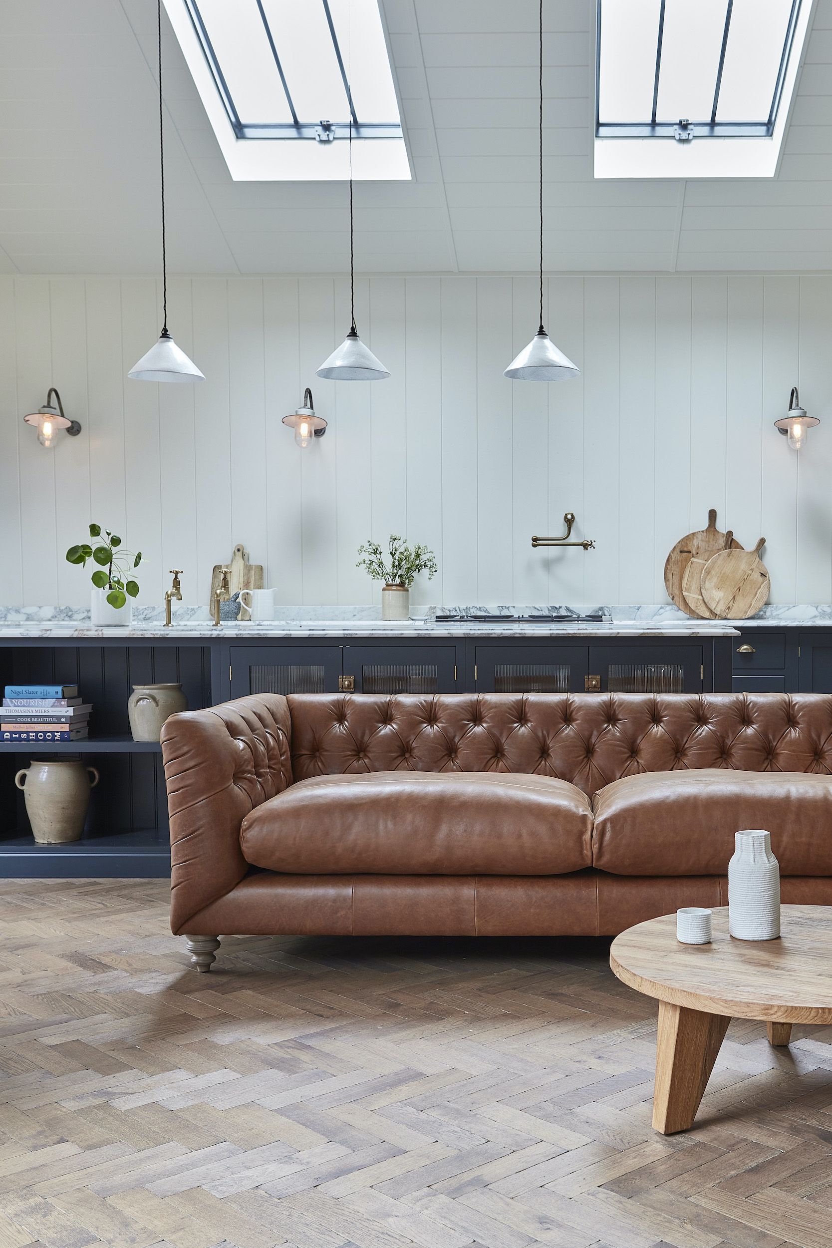 British sofa makers store