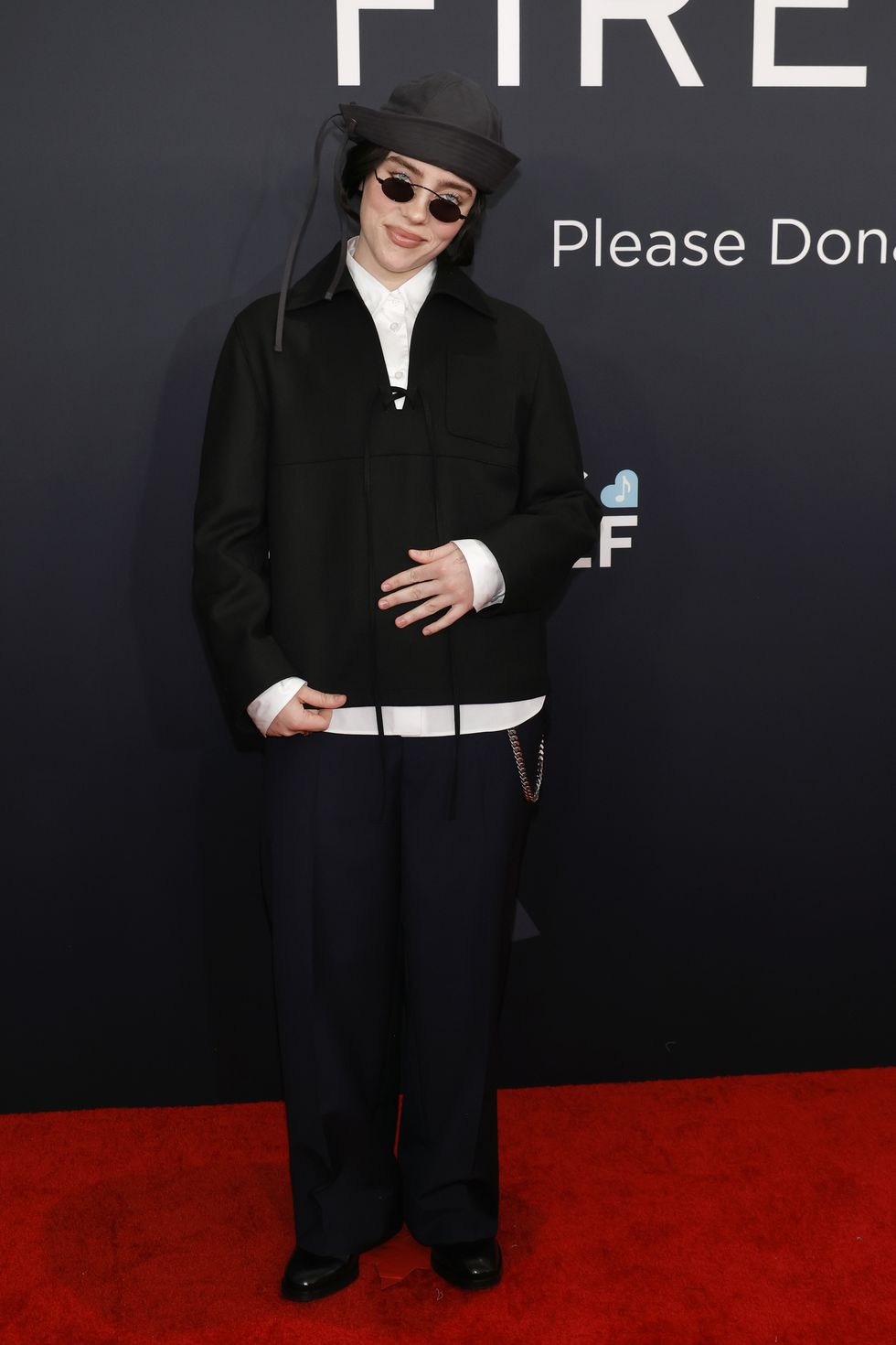 Billie Eilish Wears Sailor Hat at the 2025 Grammys Billie Eilish Wears Sailor Hat at the 2025 Grammys